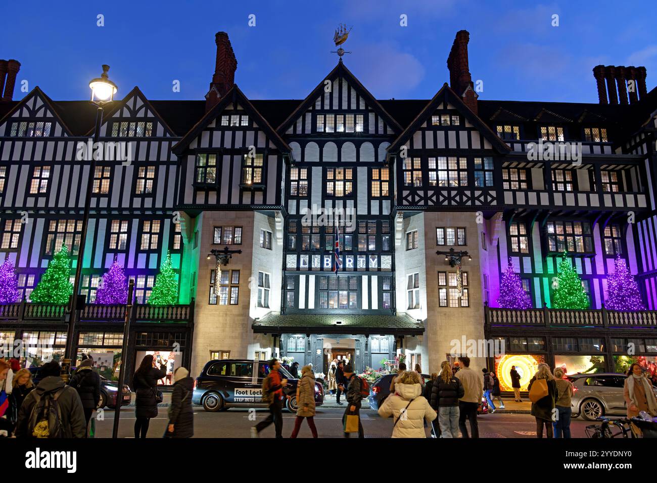 Liberty london christmas 2024 hi-res stock photography and images - Alamy