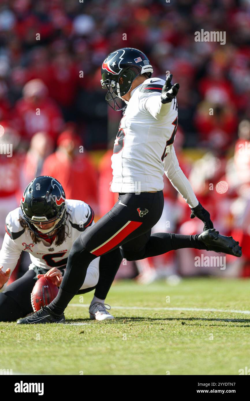 Kansas City, MO, USA. 21st Dec, 2024. Houston Texans place kicker Ka ...
