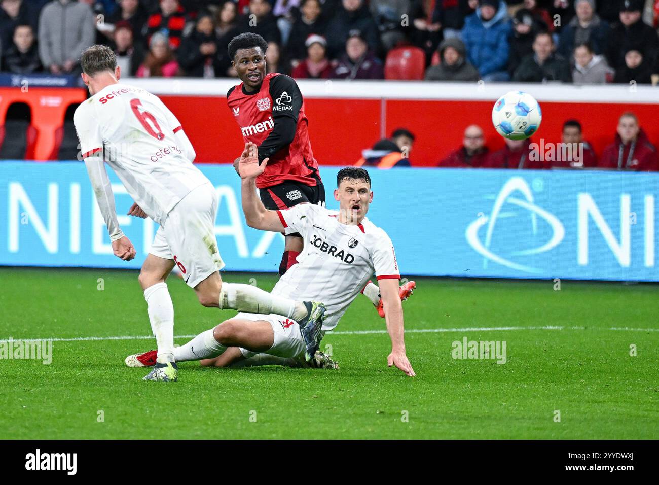 21.12.2024, Fussball, Bundesliga, 15.Spieltag Saison 2024/2025, Bayer ...