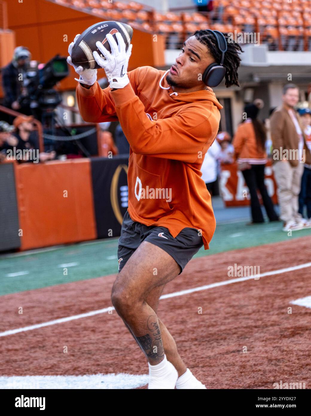 Dec 21, 2024.DeAndre Moore #0 of the Texas Longhorns during warmups ...