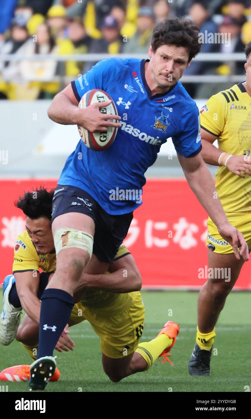 Tokyo, Japan. 21st Dec, 2024. Saitama Panasonic Wild Knights No.8 jack ...