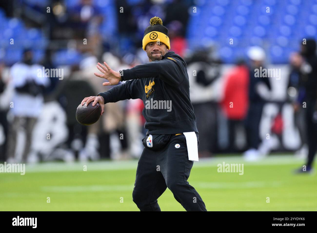 Pittsburgh Steelers quarterback Russell Wilson throws during pre-game ...