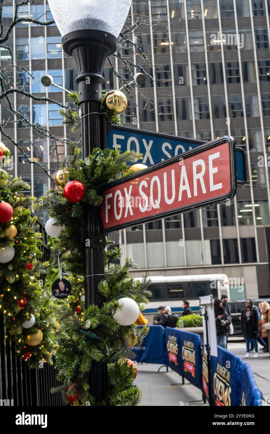 Holiday Christmas tree and Decorations on Sixth Avenue at Fox Square ...