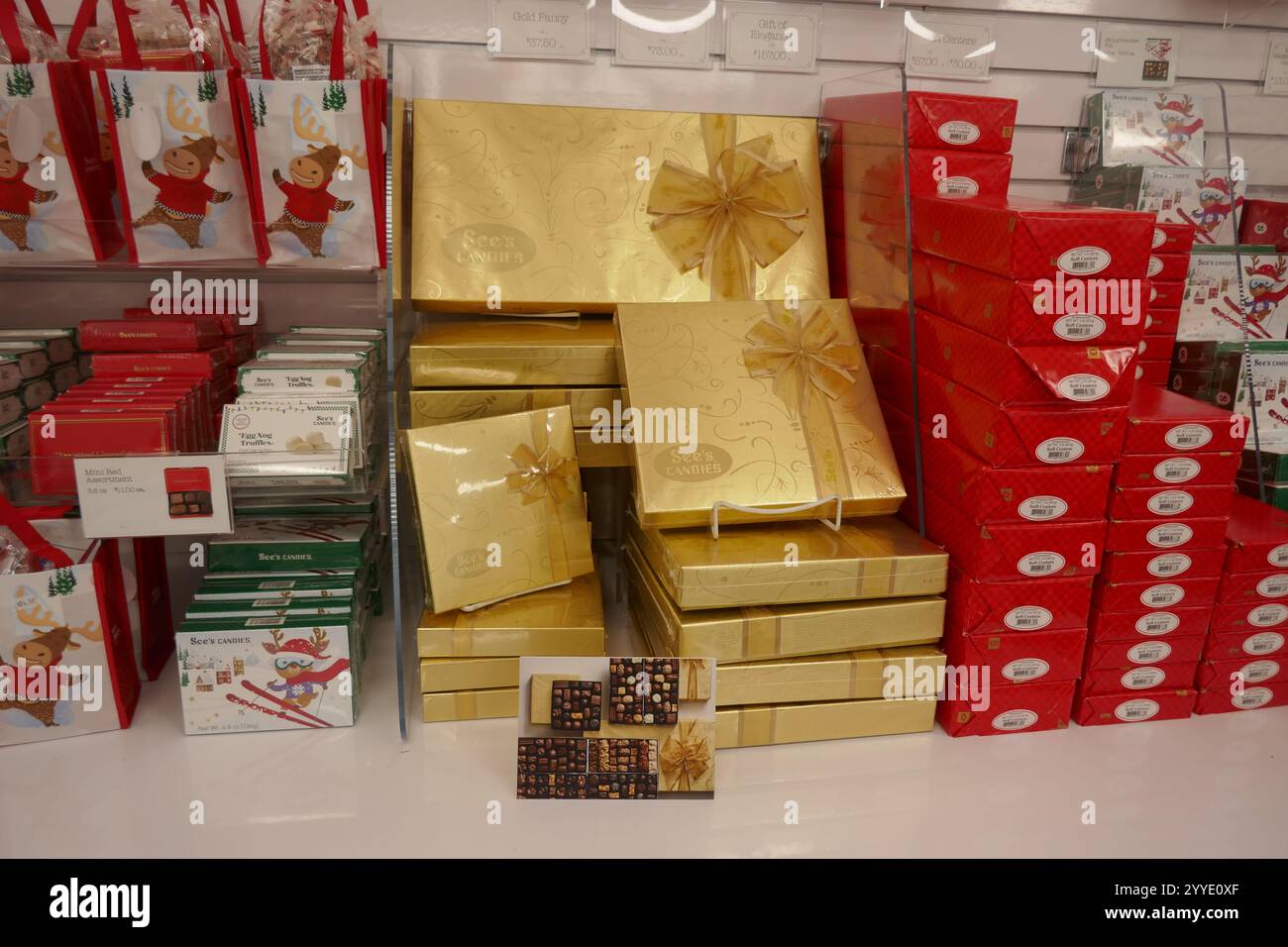 Los Angeles, California, USA 20th December 2024 Sees Candies Store and ...