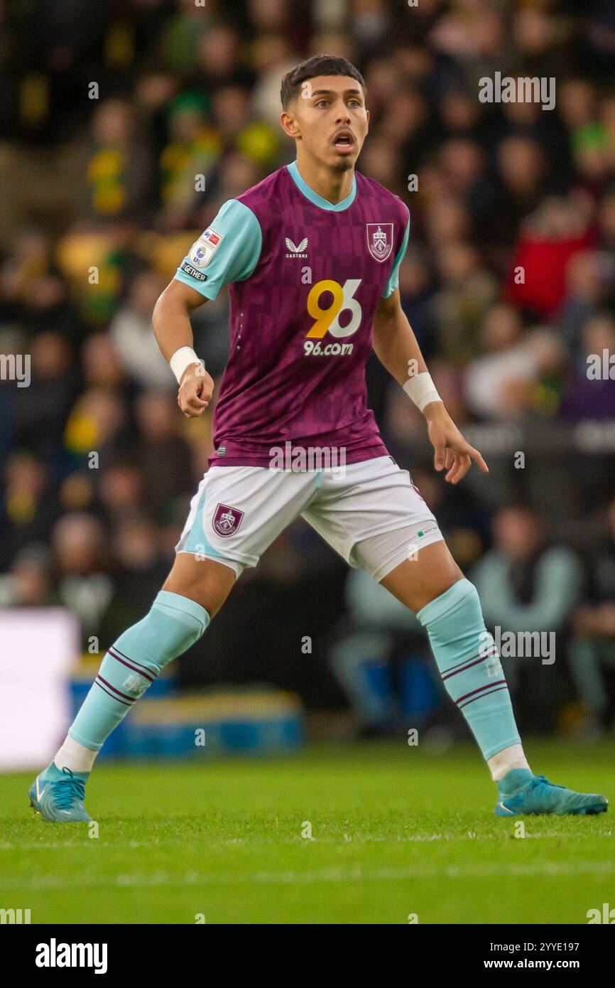Manuel Benson of Burnley during the Sky Bet Championship match between ...