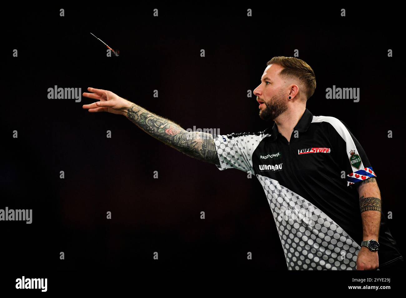 Alexandra Palace, London, UK. 21st Dec, 2024. 2024/25 PDC Paddy Power ...