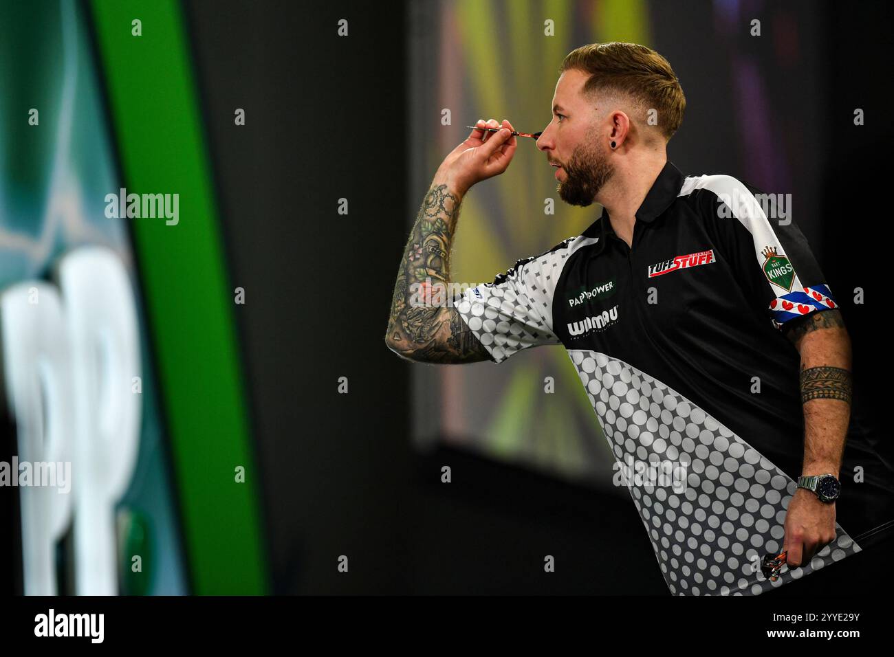 Alexandra Palace, London, UK. 21st Dec, 2024. 2024/25 PDC Paddy Power ...