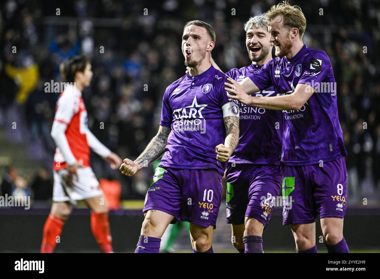 Antwerp, Belgium. 21st Dec, 2024. Beerschot's Thibaud Verlinden ...