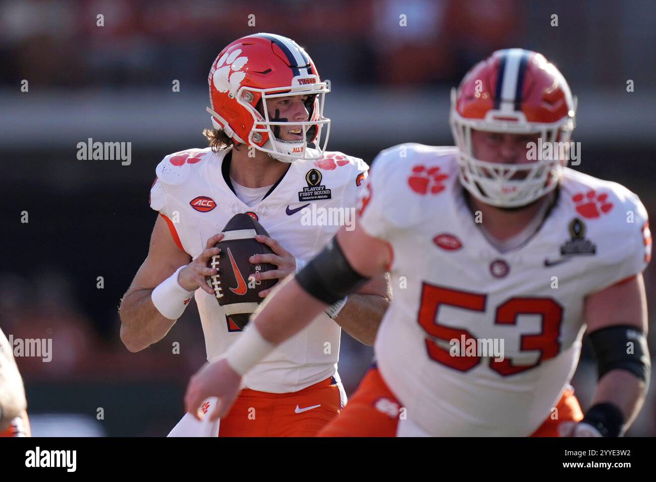 Clemson quarterback Cade Klubnik (2) looks to pass during the first half against Texas in the ...