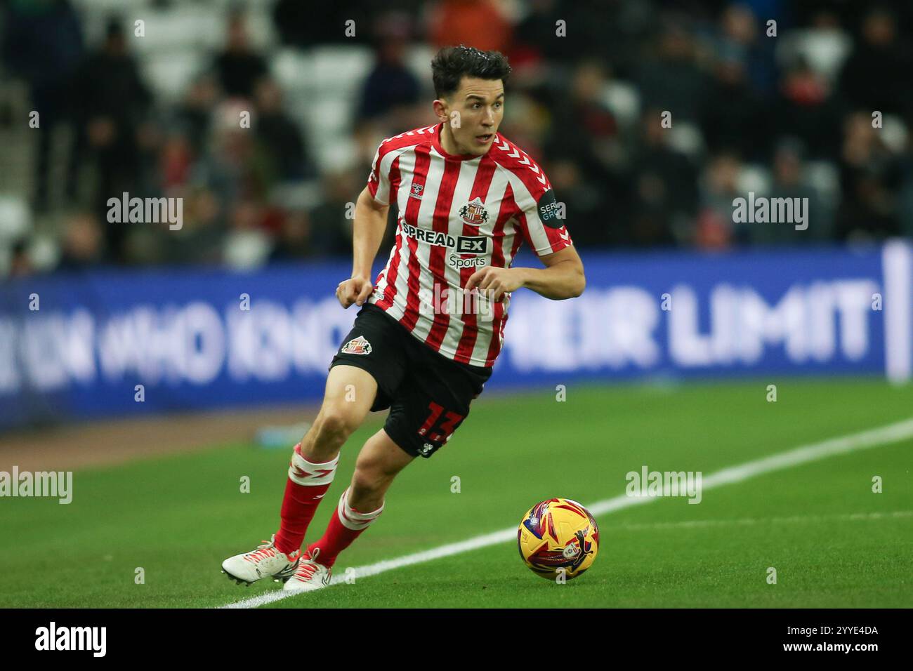 Sunderland's Luke O'Nien during the Sky Bet Championship match between ...