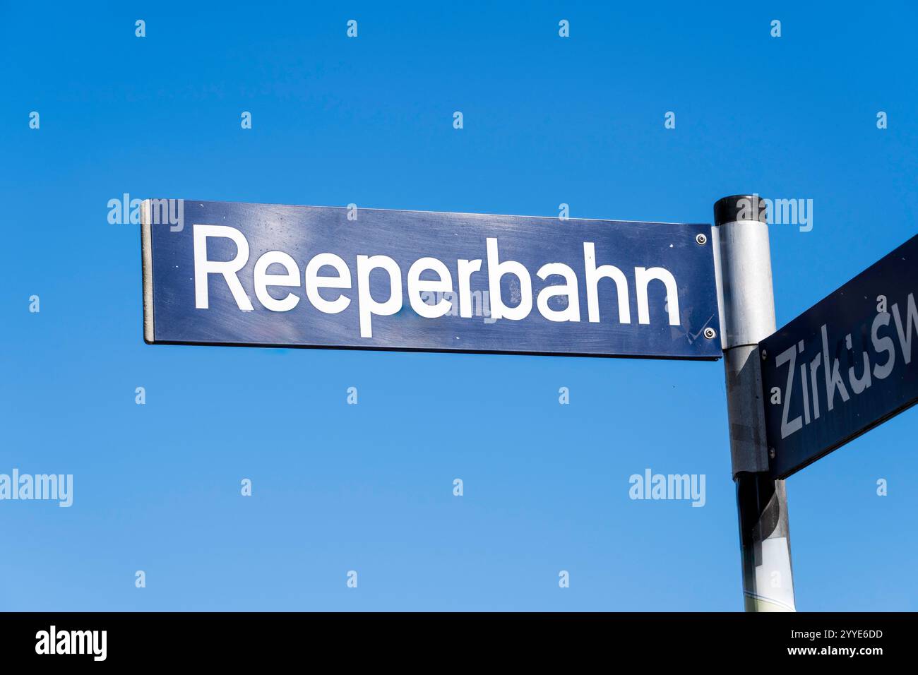 Reeperbahn attractions hi-res stock photography and images - Alamy