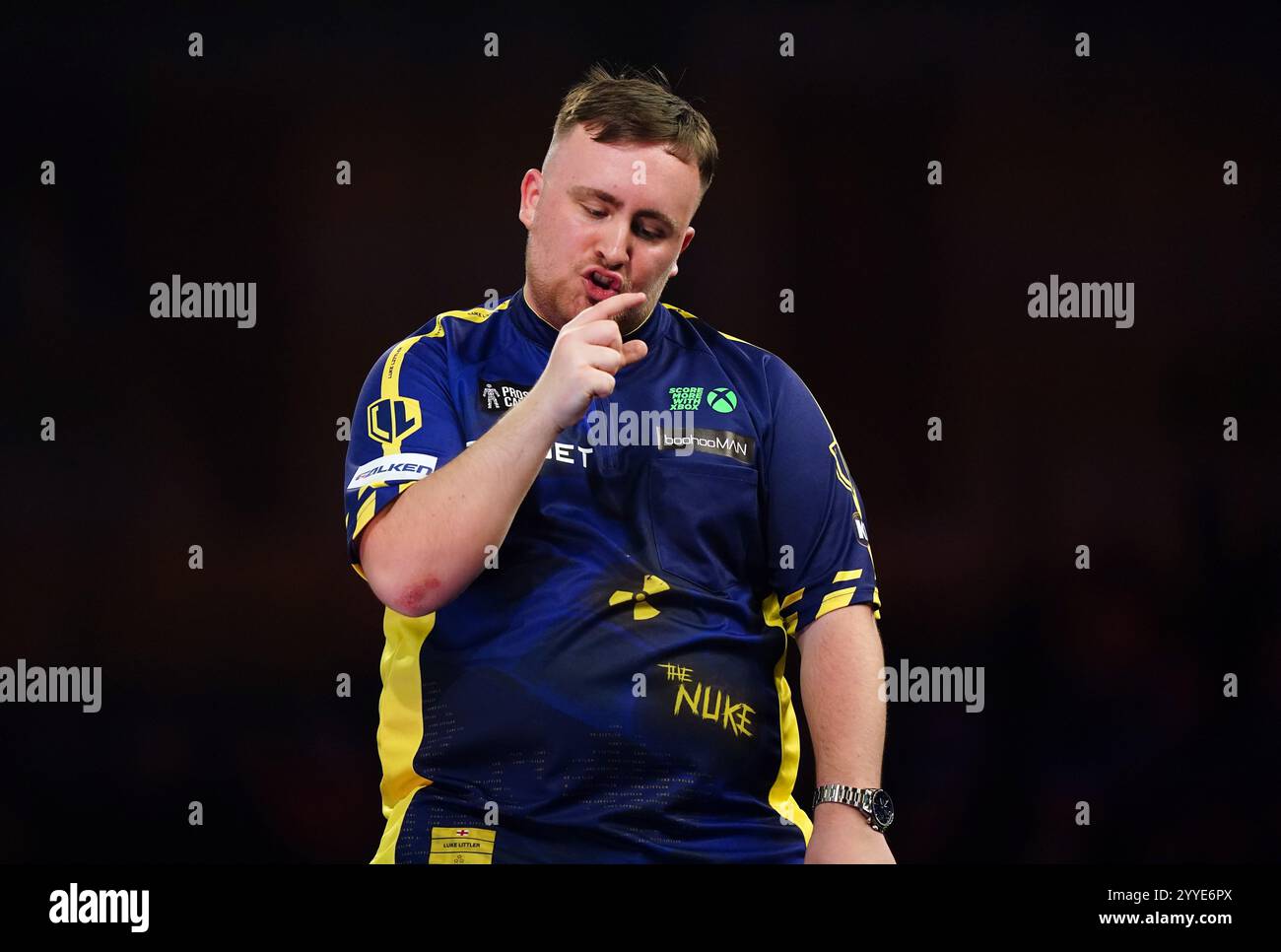 Luke Littler rues a missed 9 dart finish during his match against Ryan ...