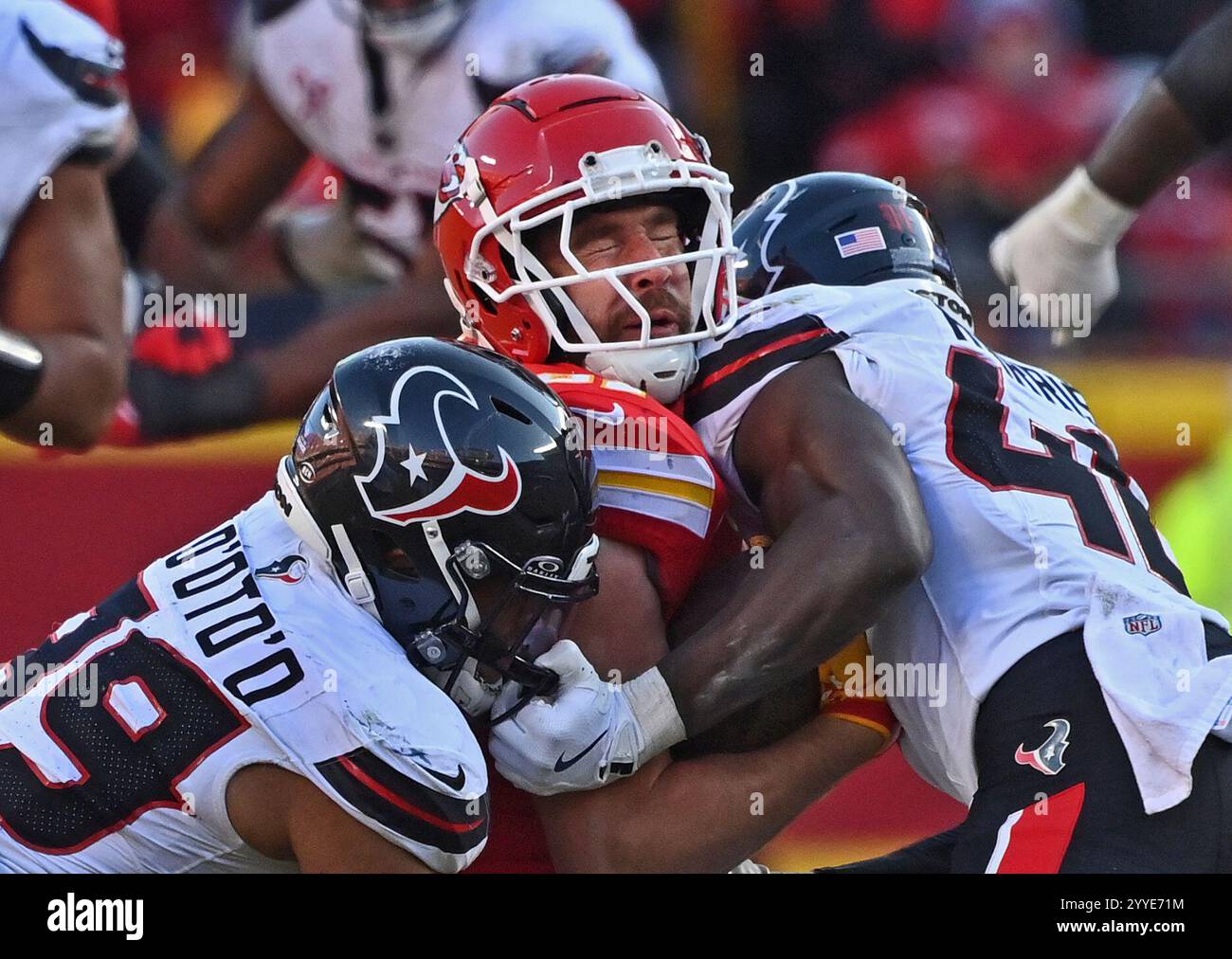 Kansas City Chiefs tight end Travis Kelce (87) gets tackled by Houston ...