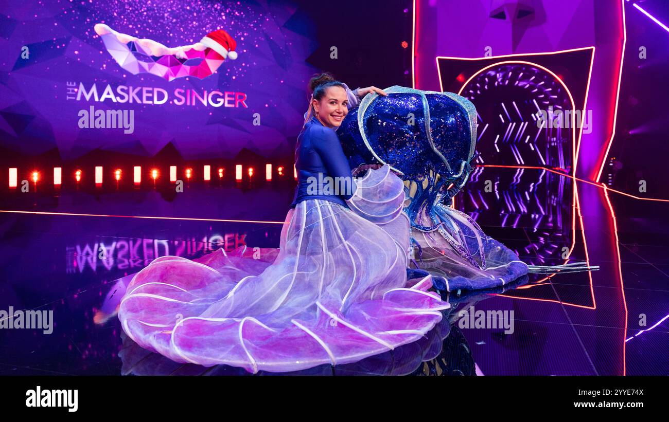 Cologne, Germany. 21st Dec, 2024. Singer Mandy Capristo appears on ...