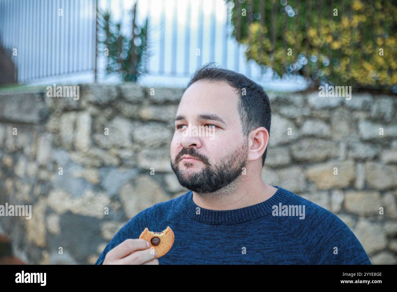 Instant bite hi-res stock photography and images - Alamy