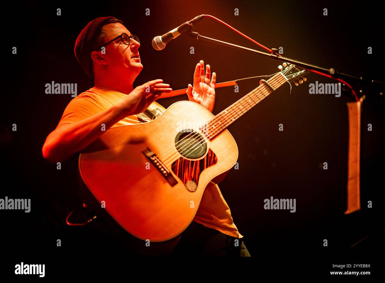 Withered hand concert 2024 hi-res stock photography and images - Alamy