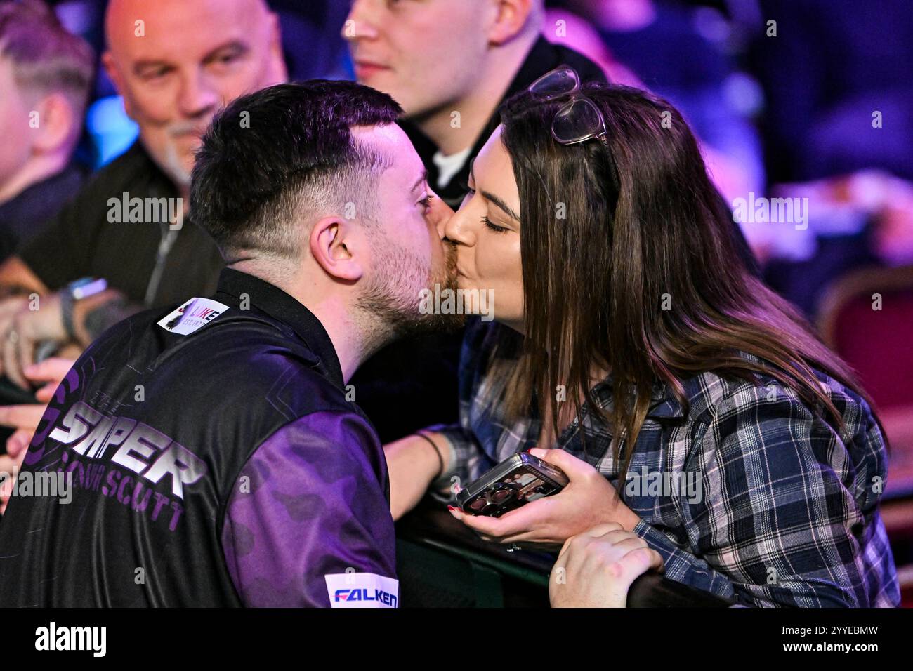 21st December 2024, Alexandra Palace, London, England; 2024/25 PDC Paddy Power World Darts ...