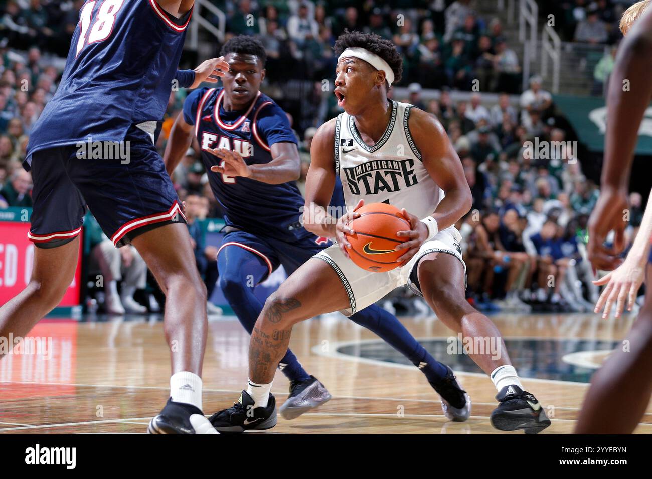 Michigan State guard Jeremy Fears Jr., right, looks to drive against ...