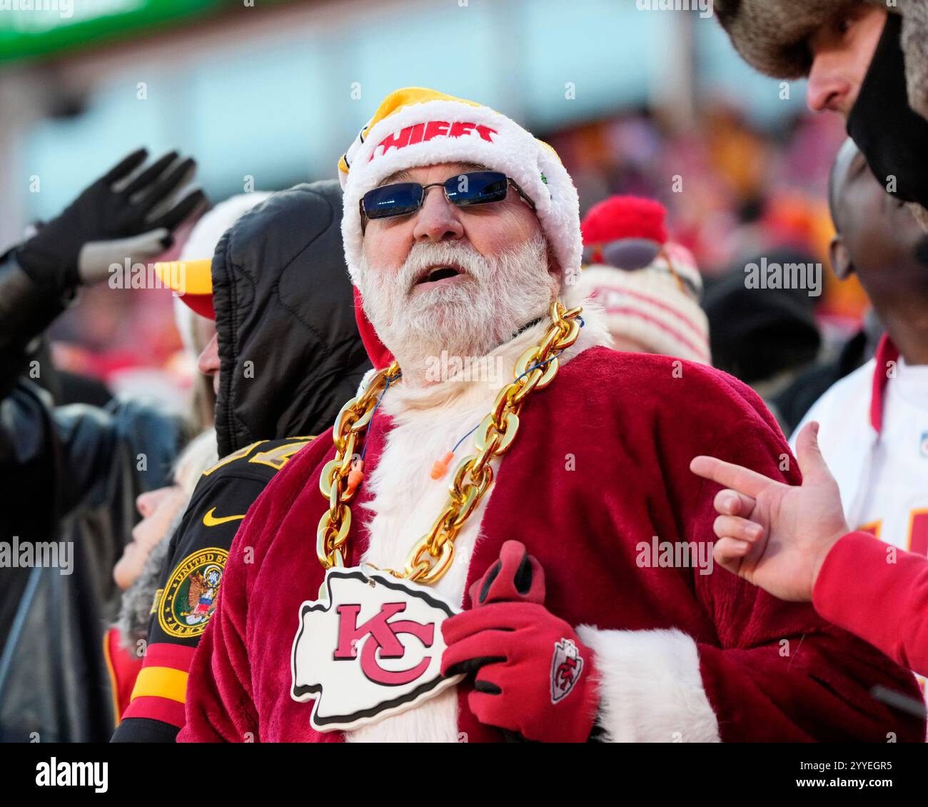 Kansas City, United States. 21st Dec, 2024. Santa makes an appearance ...