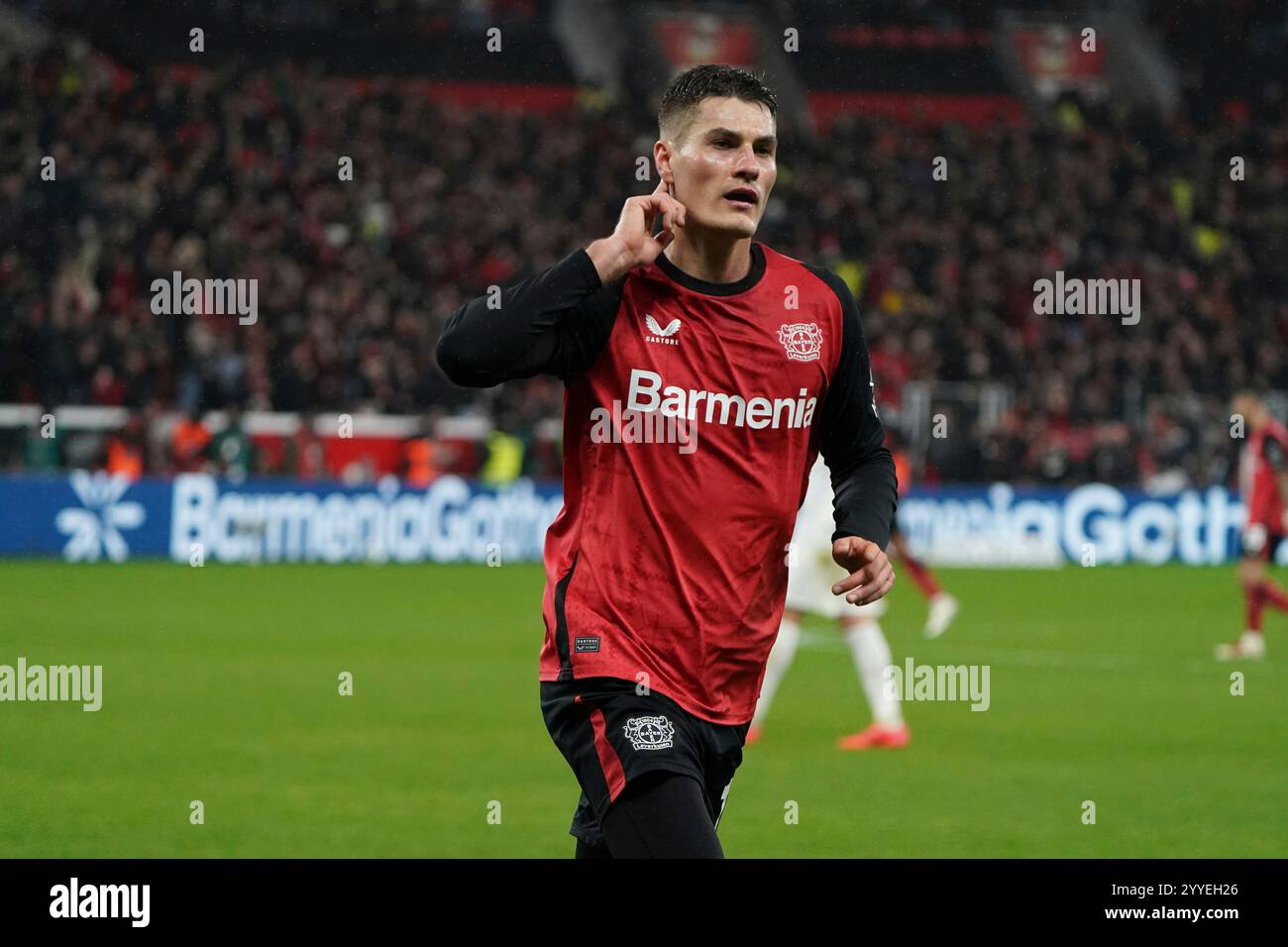 Fussball, 1.BL Saison 2024/2025 Bayer 04 Leverkusen vs SC Freiburg, Bayarena Leverkusen Patrik ...