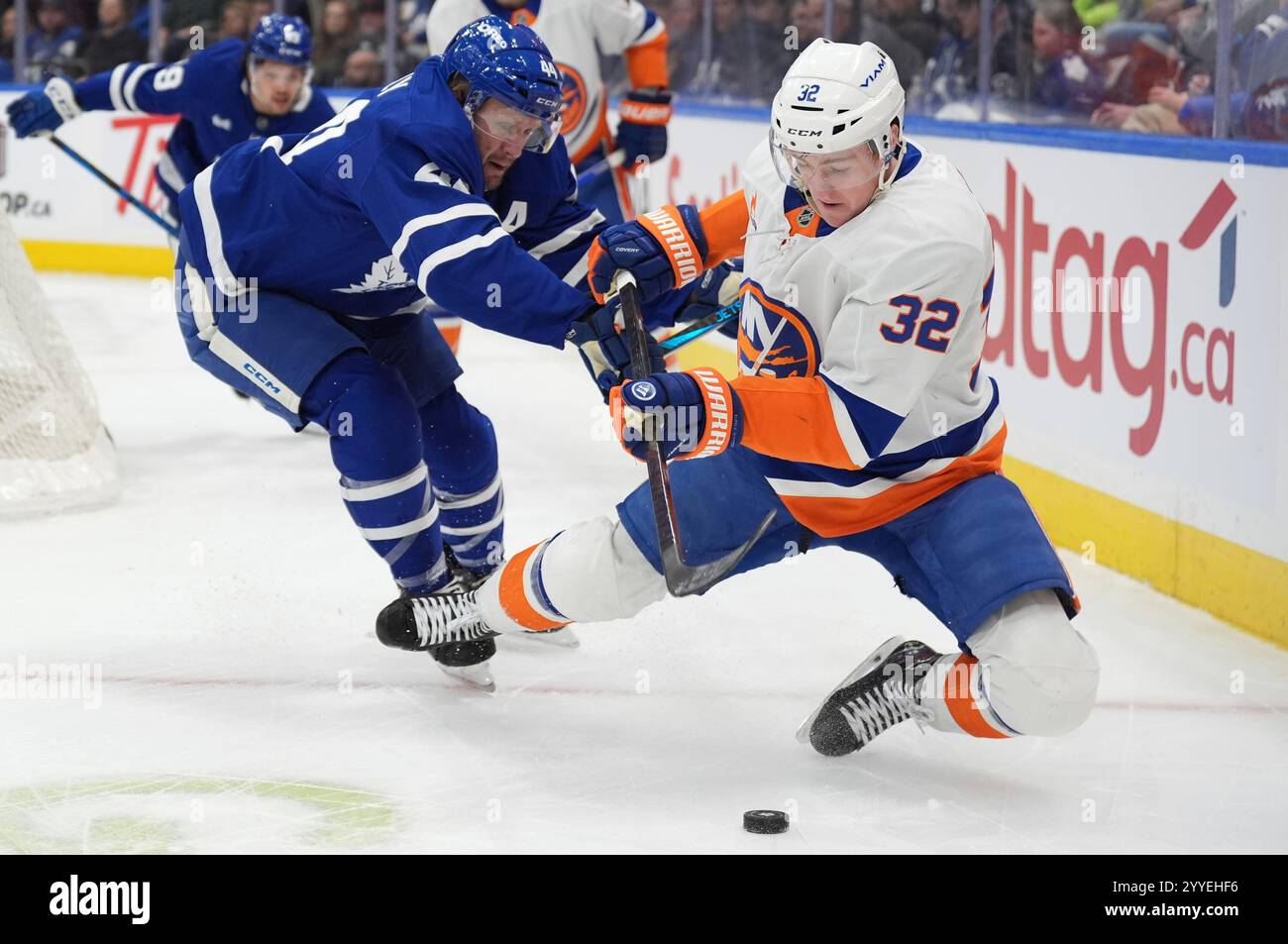 Toronto Maple Leafs defenseman Morgan Rielly (44) and New York ...