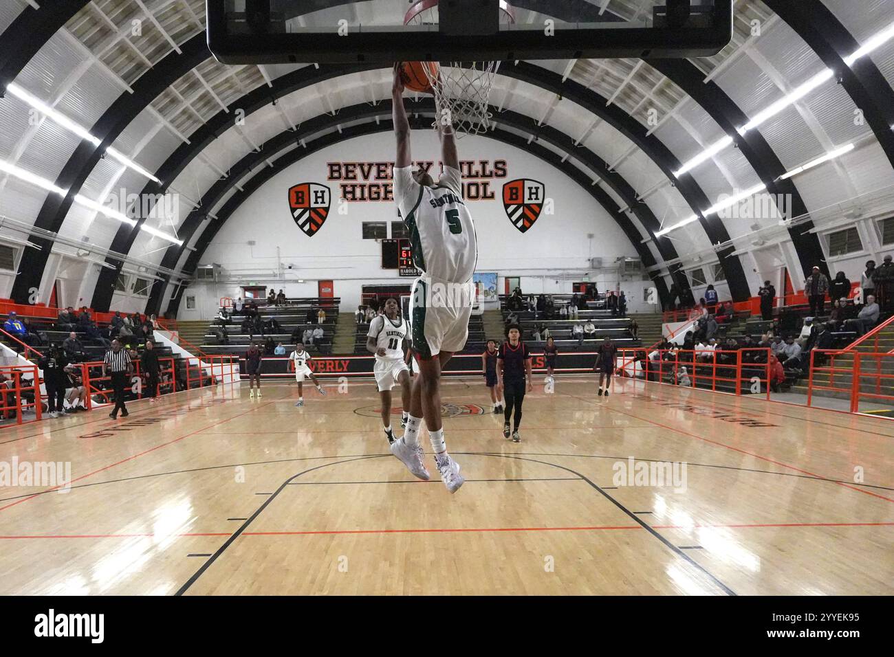 Beverly Hills, United States. 13th Dec, 2024. Inglewood guard Jason ...