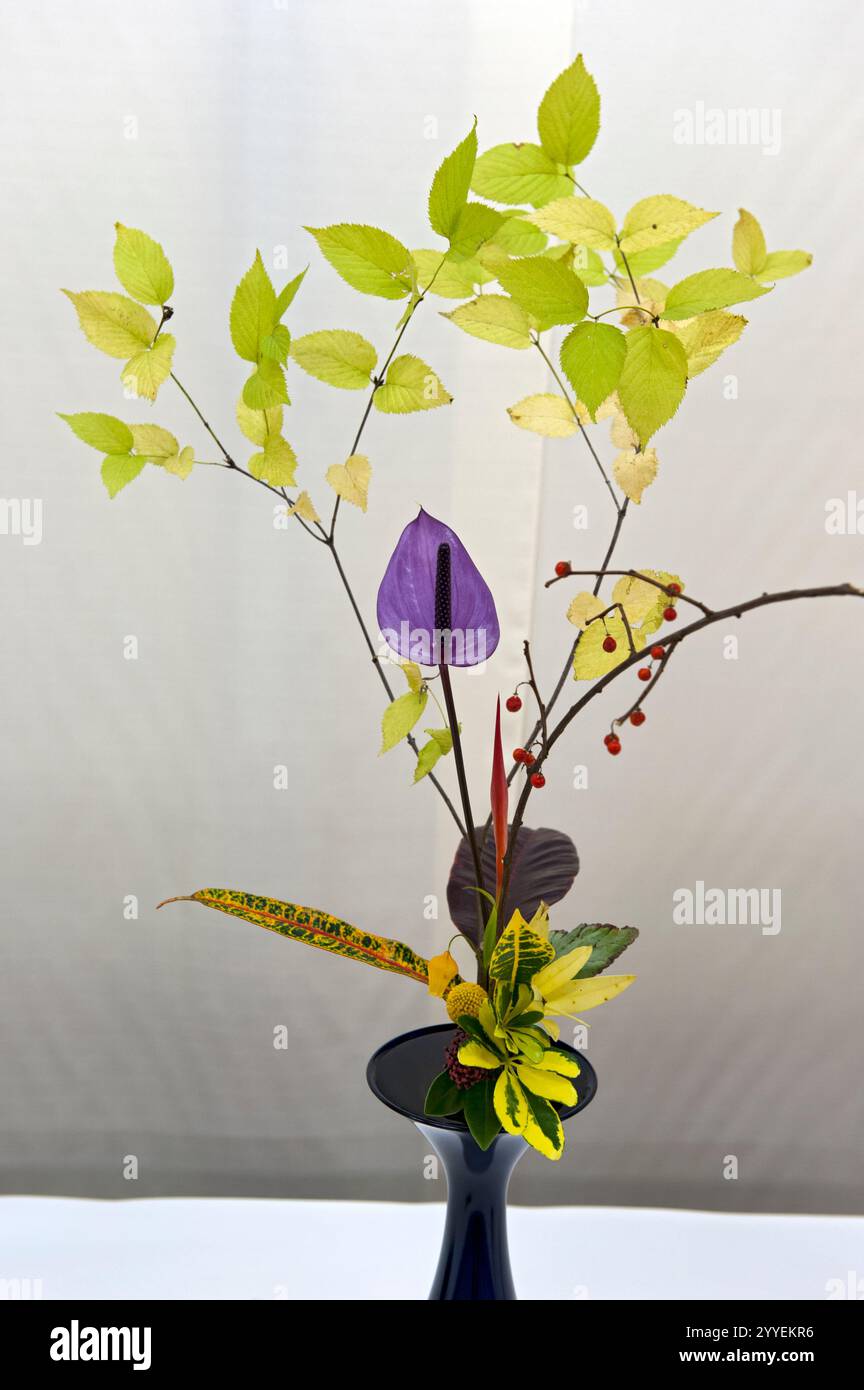The Japanese traditional art of flower arranging called ikebana takes ...