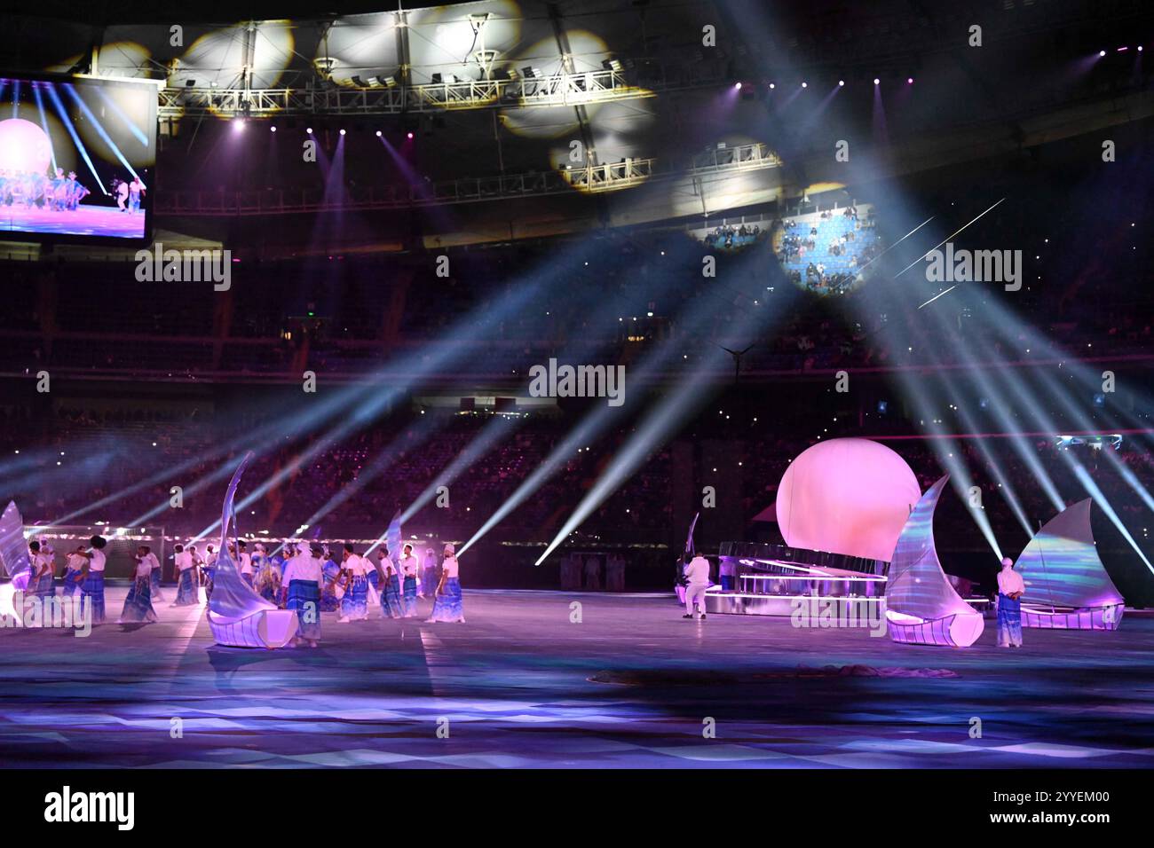 Farwaniya, Kuwait. 21st Dec, 2024. Artists perform during the opening ...
