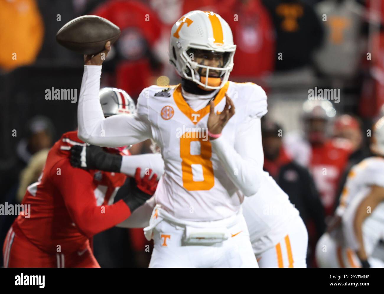 Columbus, United States. 21st Dec, 2024. Tennessee quarterback Nico ...