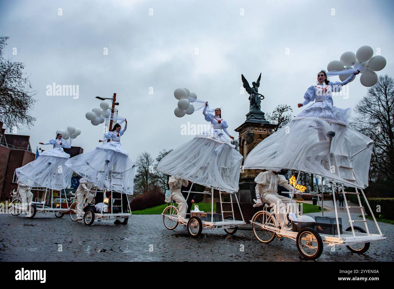 Nijmegen, Netherlands. 21st Dec, 2024. Acrobats are seen waiting before ...