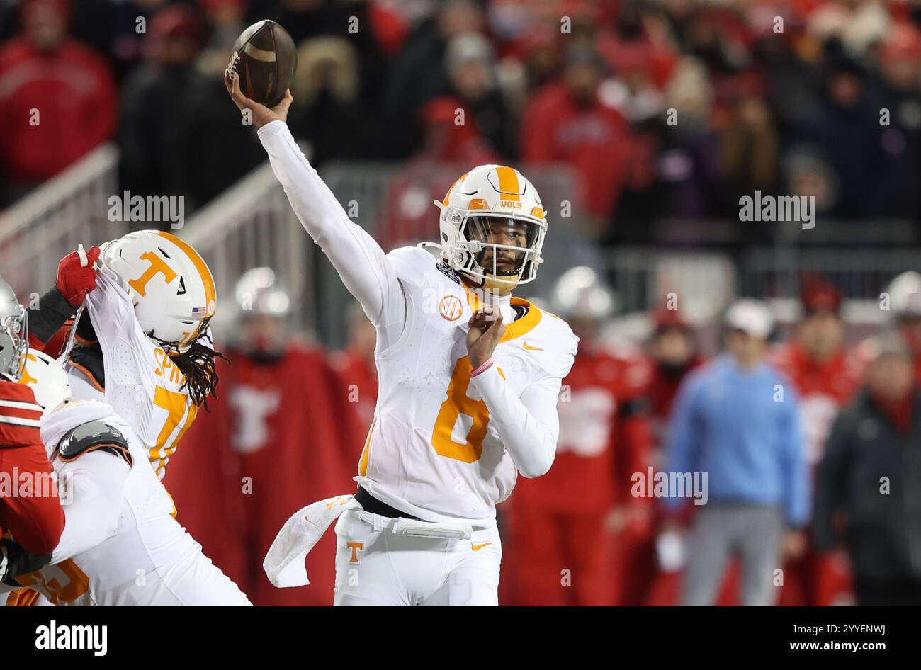 Columbus, United States. 21st Dec, 2024. Tennessee quarterback Nico ...