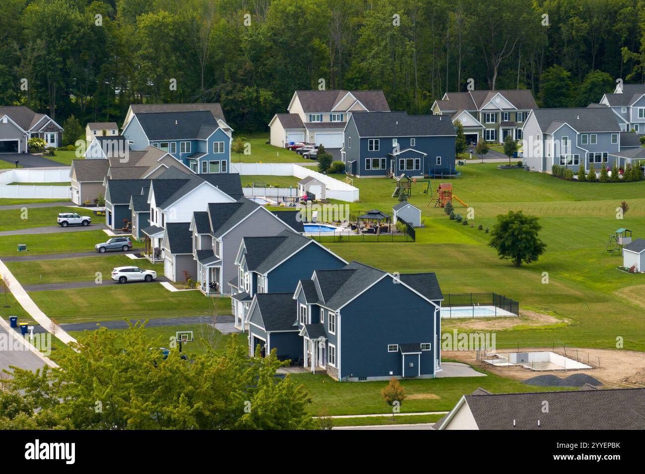 Residential homes in suburban sprawl development in Rochester, New York ...
