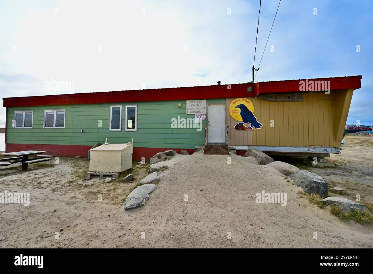 Small village on victoria island hi-res stock photography and images ...
