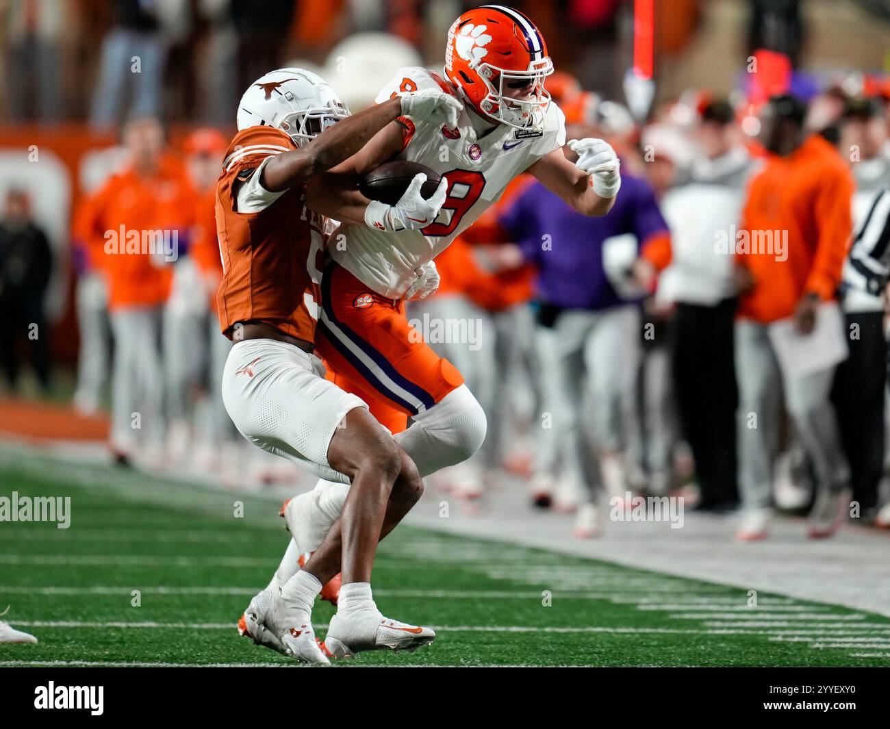 Austin, Texas. 21st Dec, 2024. Texas defensive back Malik Muhammad (5 ...