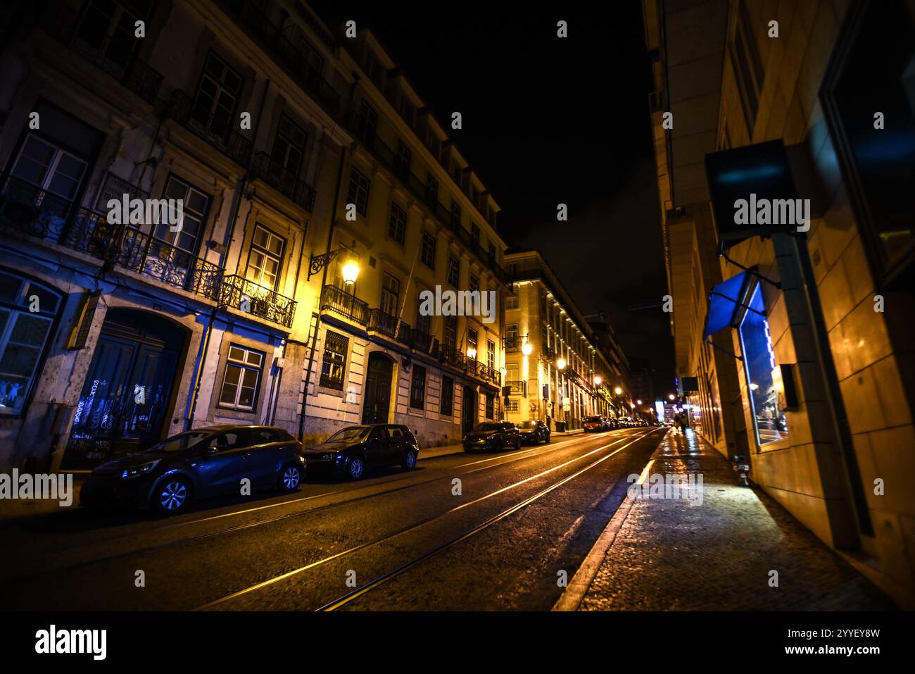 Illuminated streets hi-res stock photography and images - Alamy