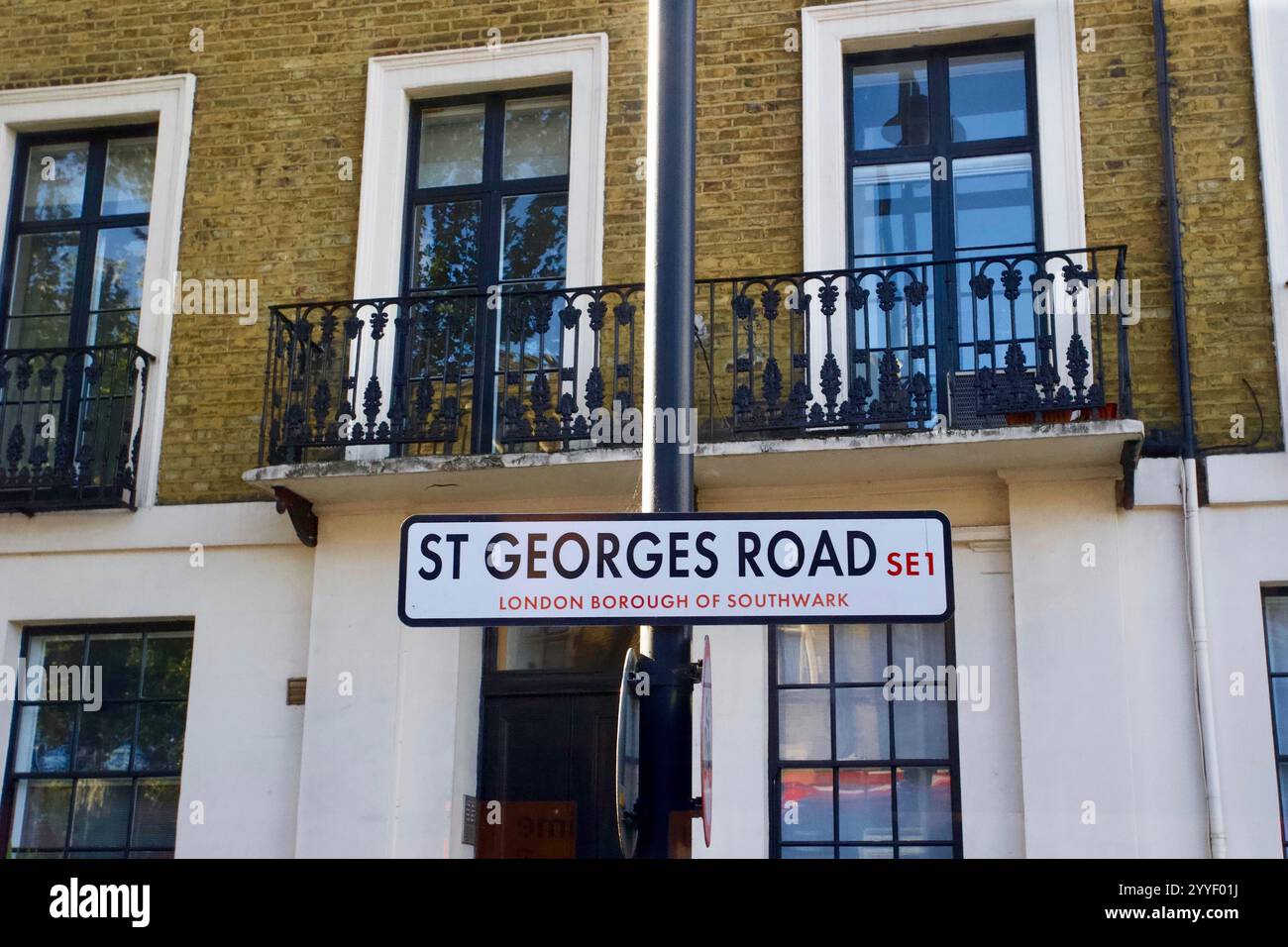 St Georges Road sign, Southwark, London, England Stock Photo - Alamy