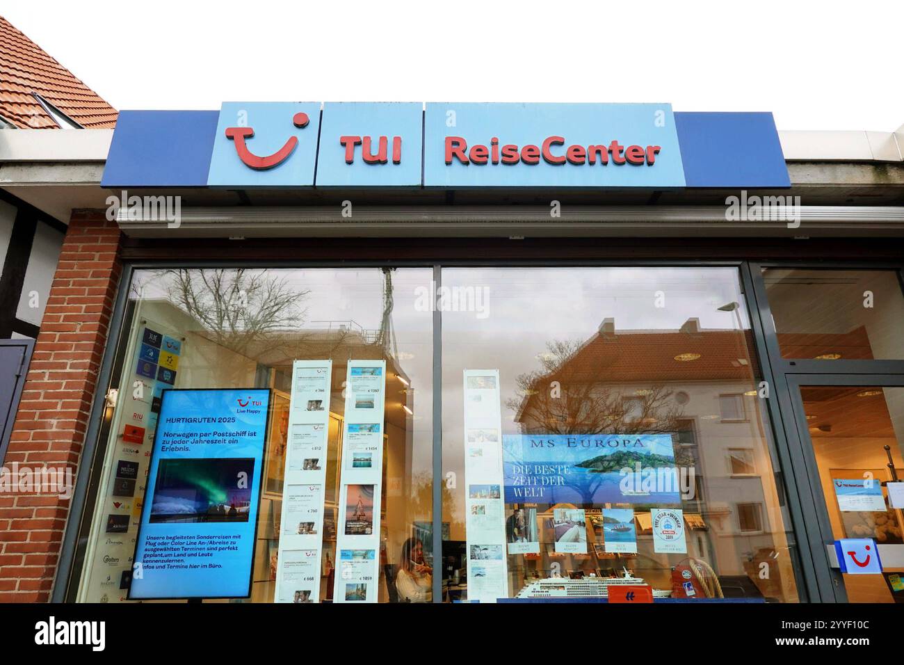 TUI ReiseCenter - gesehen am 21.12.2024 in Hannover-Kirchrode *** TUI ...