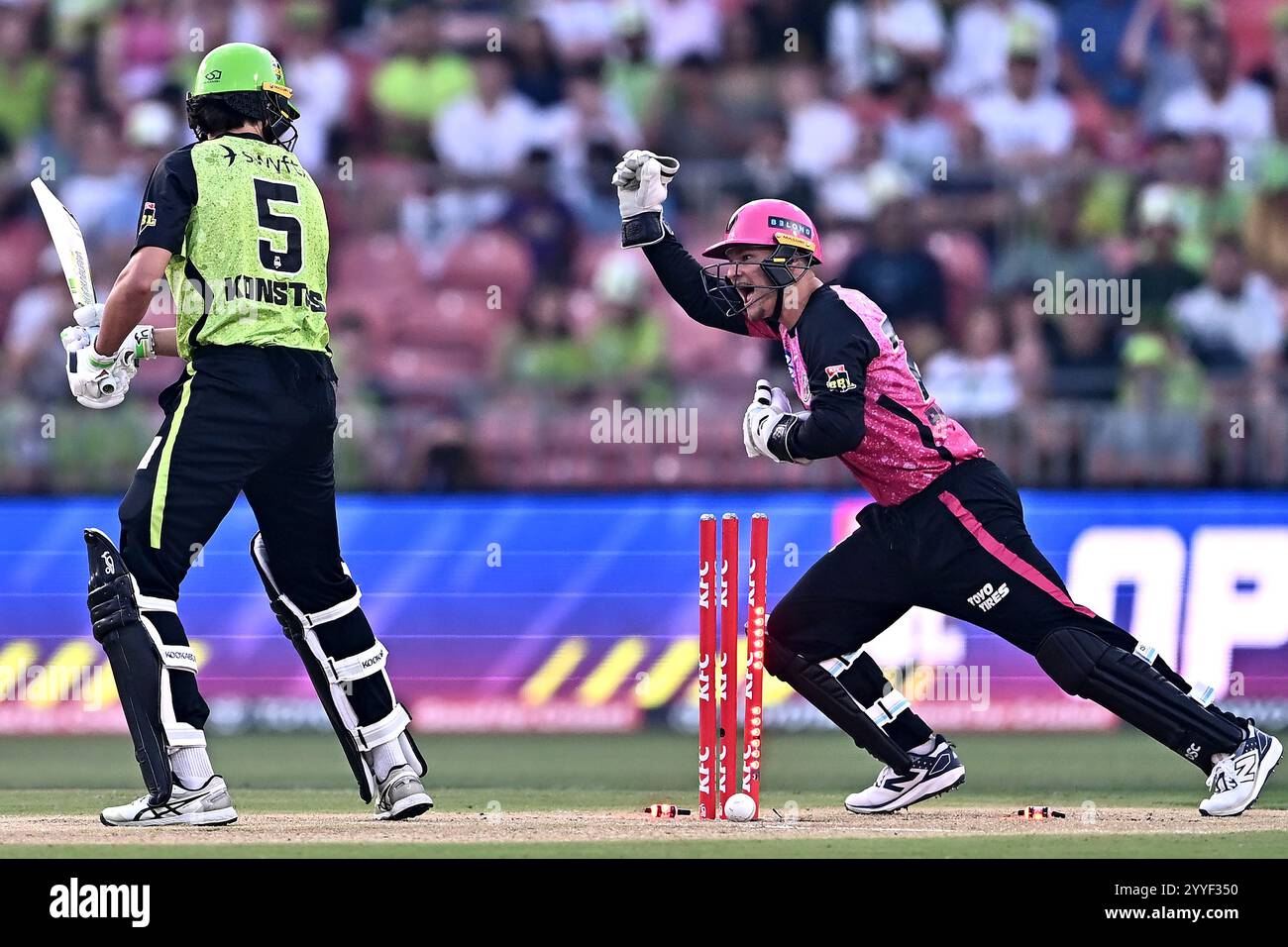 Sydney, Australia. 21st Dec, 2024. Josh Philippe of Sydney Sixers ...
