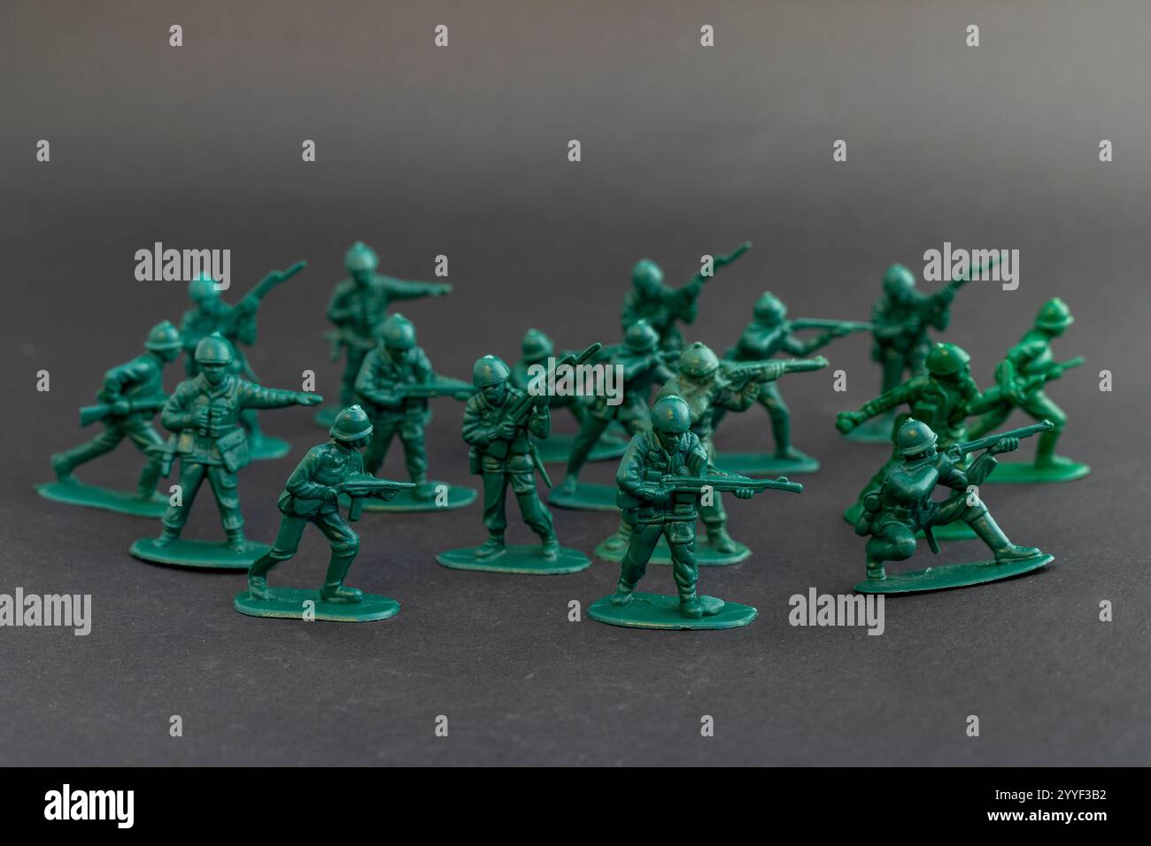 Army poses hi-res stock photography and images - Alamy