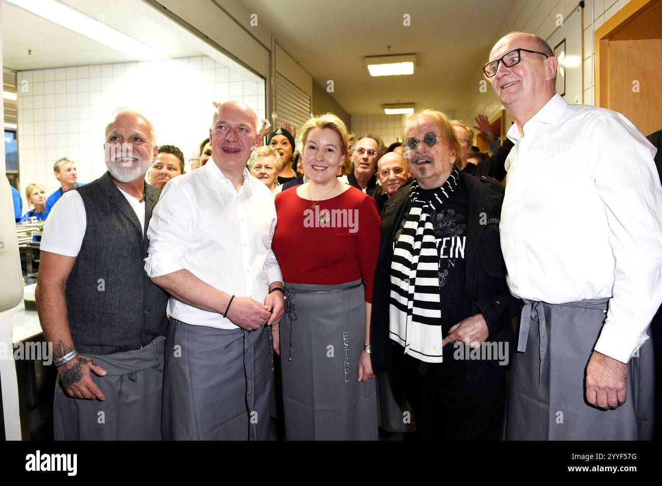 Nino de Angelo, Kai Wegner, Franziska Giffey, Frank Zander und Dietmar ...