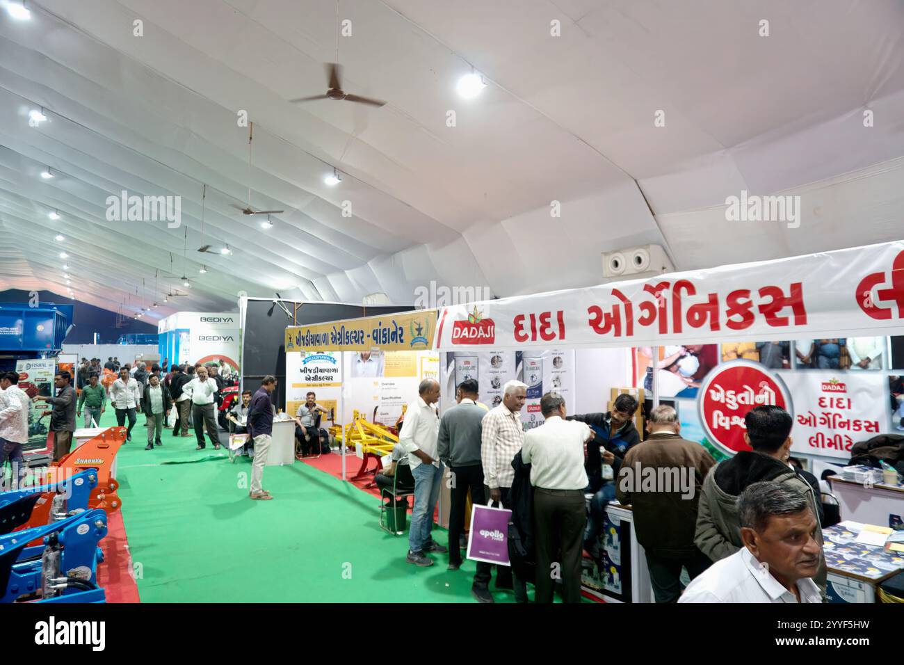 Rajkot, Gujarat, India. 21th December, 2024. Day 2 of Agri World Expo 2024, Visitors at Dadaji ...