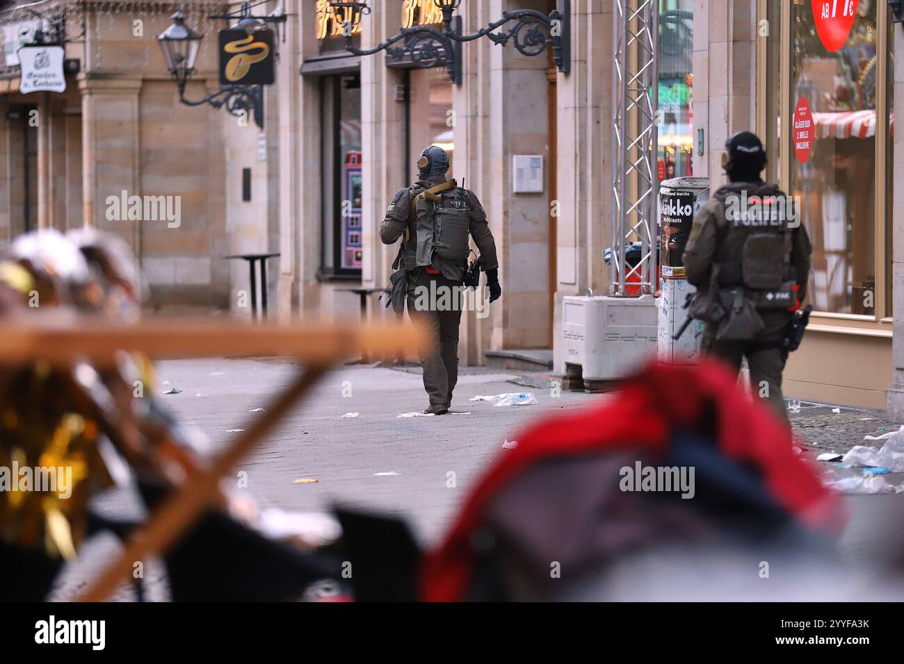 Magdeburg, Sachsen-Anhalt, Deutschland, 21.12.2024: Alter Markt: Anschlag auf Magdeburger ...