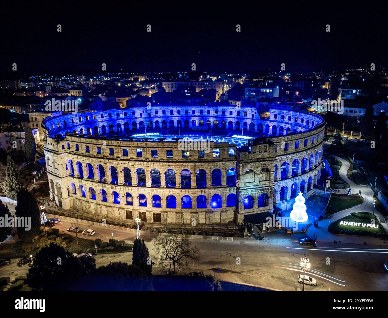 Pula, Hrvatska. 11th Dec, 2024. Aerial view of Advent in the Pula ...