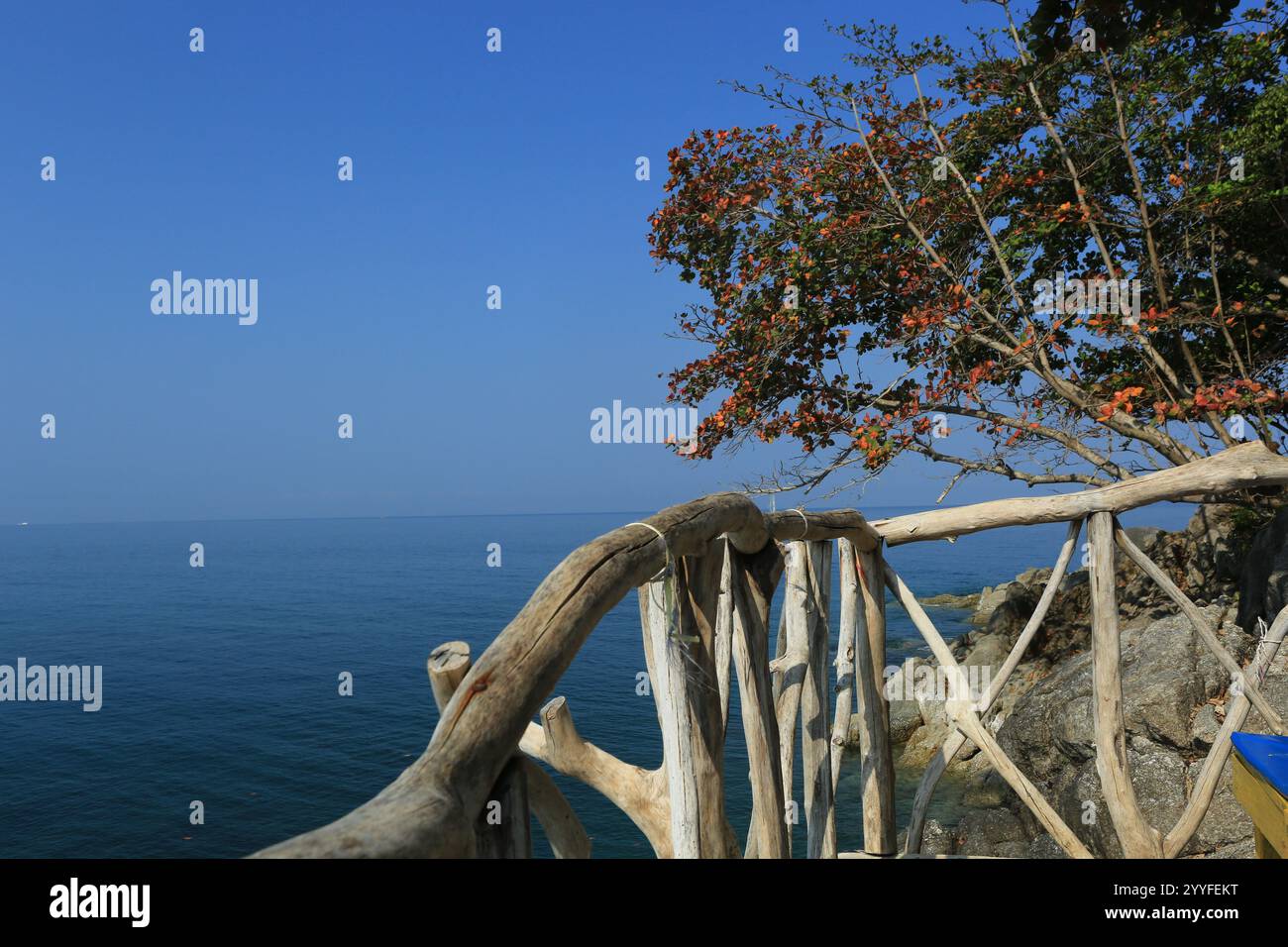 Paradise island beach beautiful ocean hi-res stock photography and images - Alamy