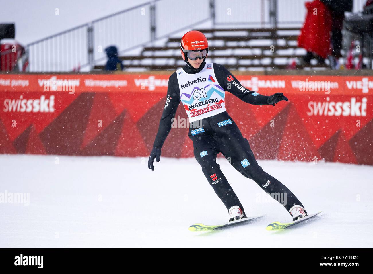 GEIGER Karl (Deutschland) im Ziel, SUI, FIS Viessmsann Skisprung ...