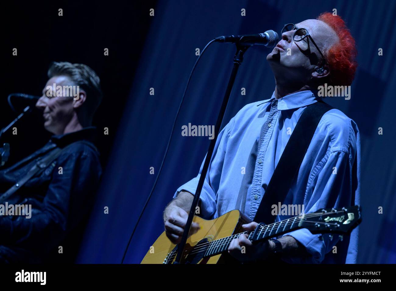 Glasgow, UK. 21st Dec, 2024. (L-R) Dougie Payne and Fran Healy perform live on stage at the OVO ...