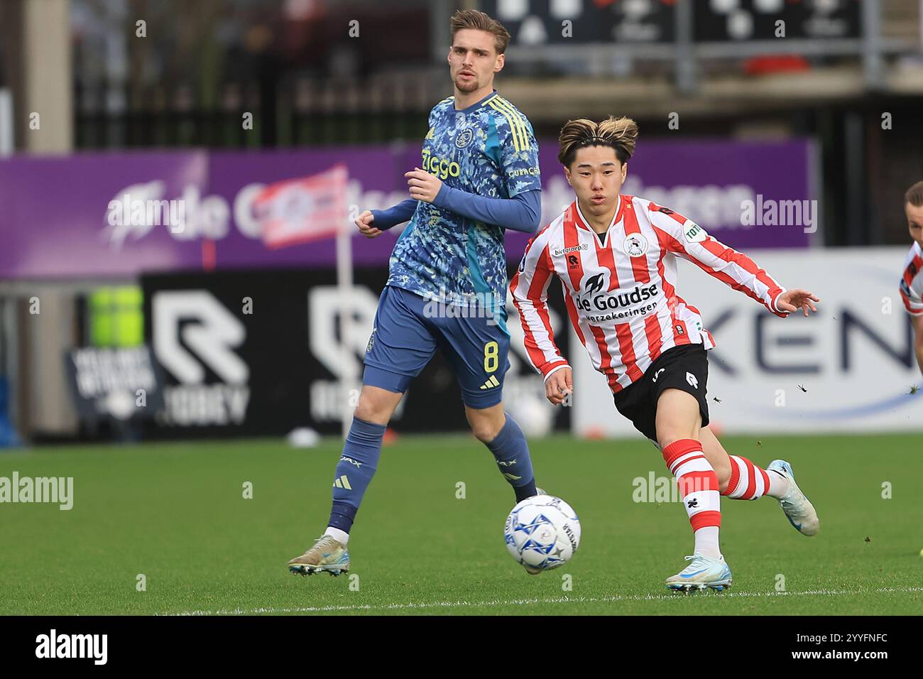Almelo, Nethelands. 22nd Dec, 2024. ROTTERDAM, 22-12-24, Stadium het Kasteel, Dutch Eredivisie ...
