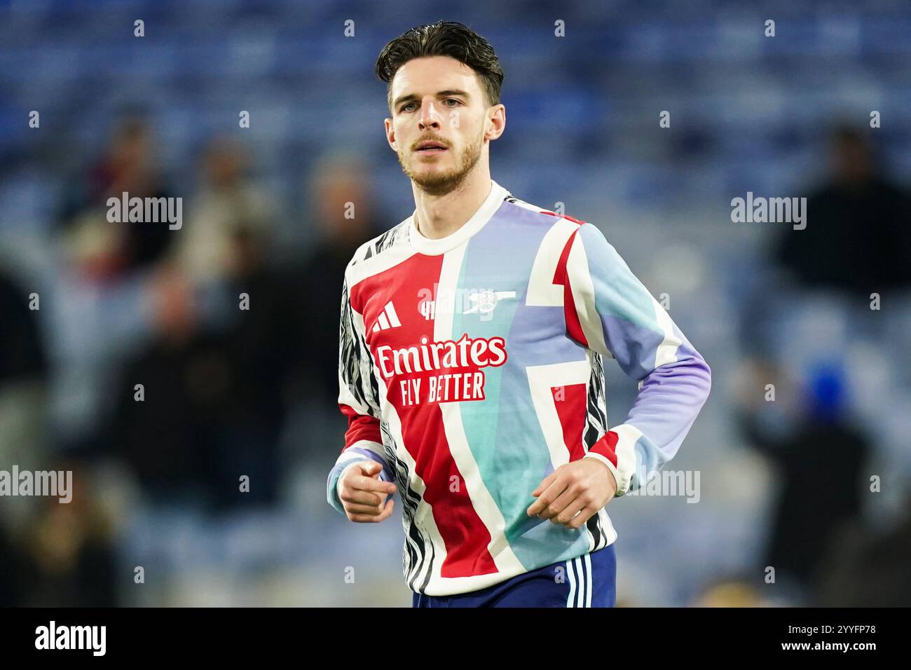London, UK. 21st Dec, 2024. Declan Rice of Arsenal warming up prior to ...