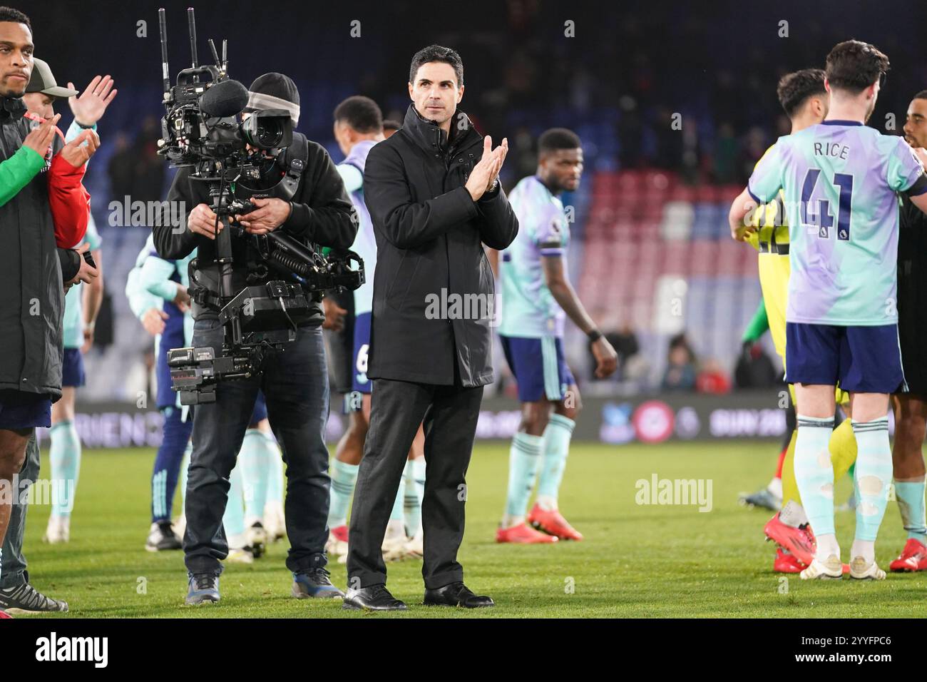 London, UK. 21st Dec, 2024. Mikel Arteta, Manager of Arsenal clapping ...