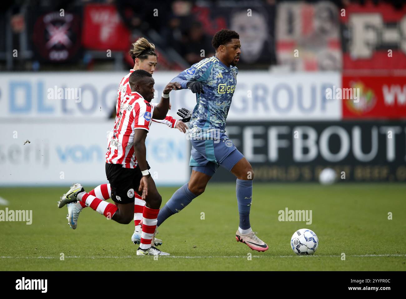 ROTTERDAM - (l-r) Joshua Kitolano of Sparta Rotterdam, Shunsuke Mito of ...